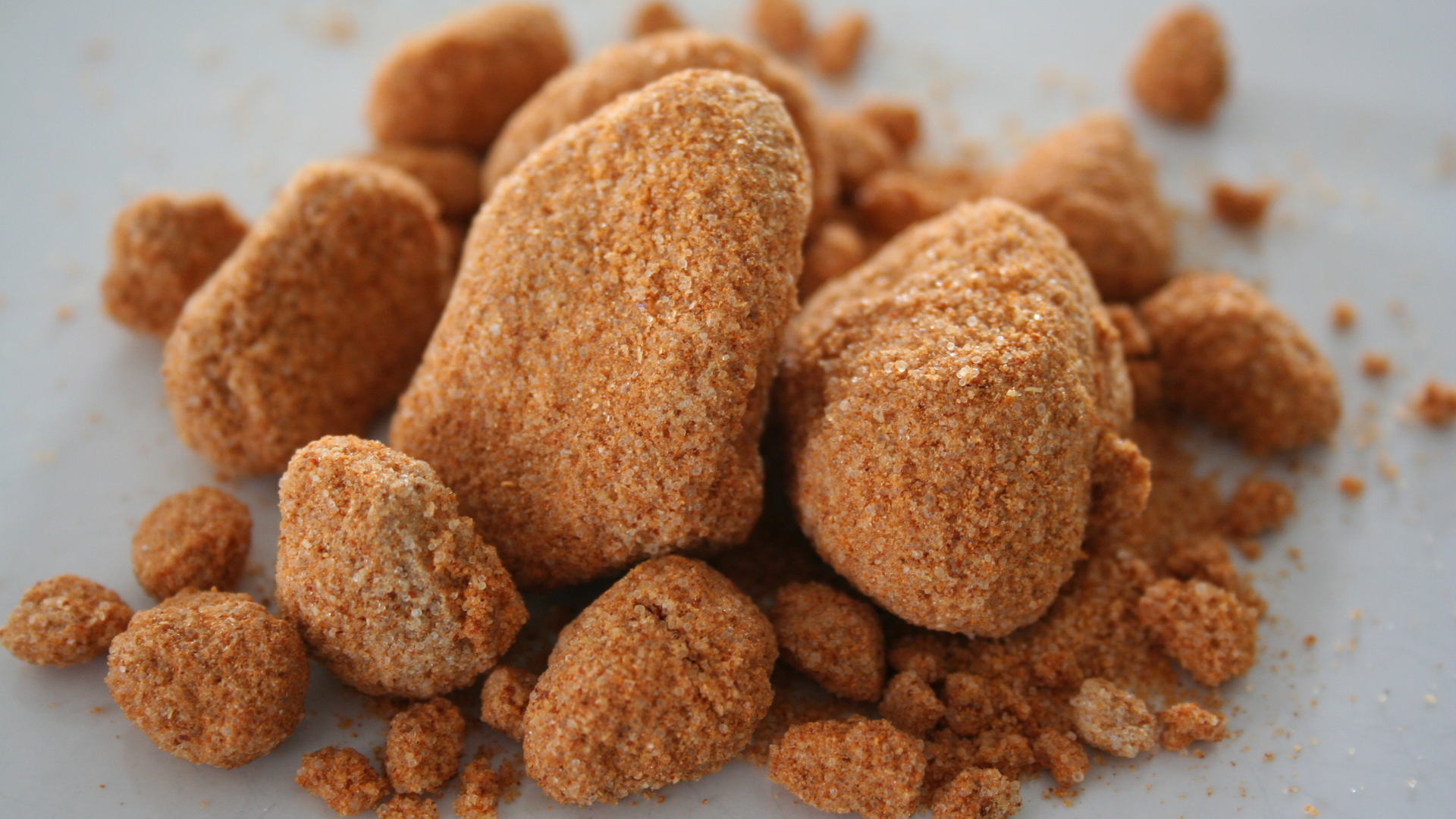 Caking and crusting: Test methods for the development of optimal powder ...